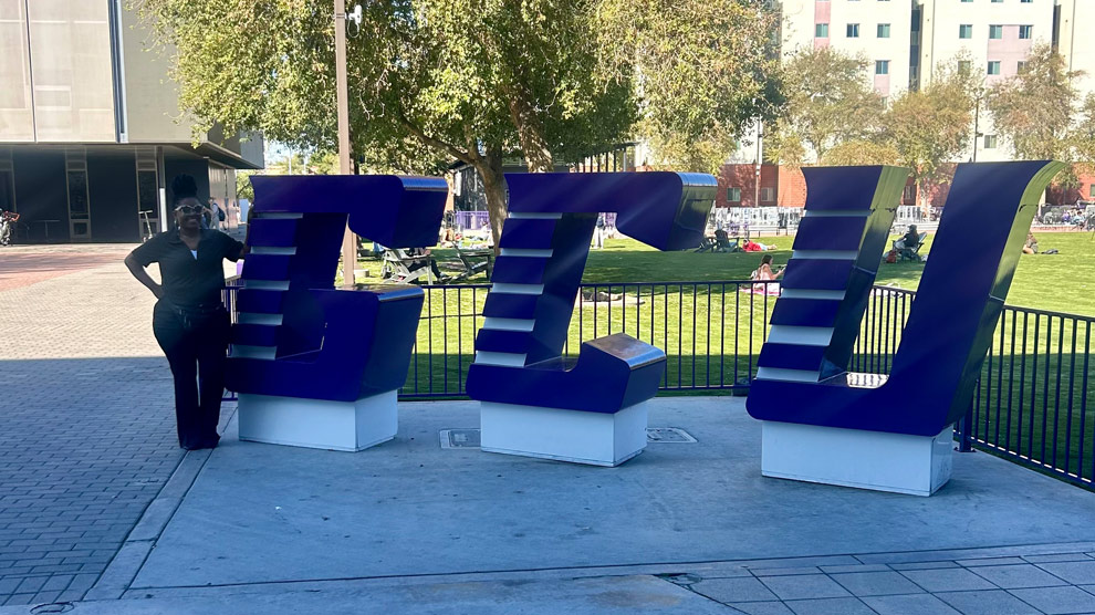 Five Center Line Scholars Get Sneak Peek at College Life